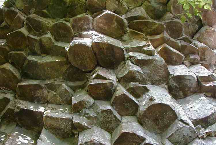 Columnar Jointing – Hiker's Notebook